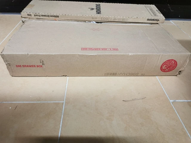 NEW HOWDENS 600mm Drawer Box With Front £20.00 - PicClick UK