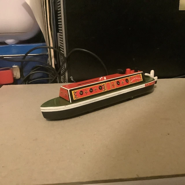 ERTL THOMAS THE tank engine & friends - narrow boat ‘Sodor valley’ - £5 ...