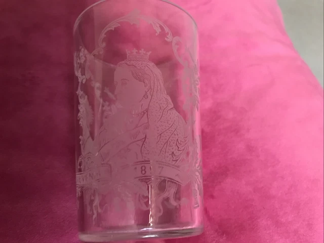 GLASS BEAKER TO COMMEMORATE THE 60th YEAR of QUEEN VICTORIA’S GLORIOUS ...