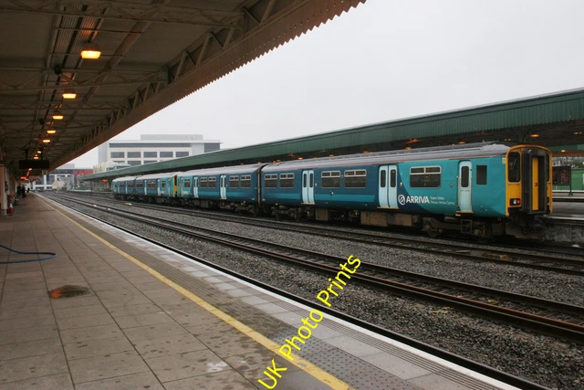 PHOTO 6X4 ARRIVA Trains Wales train, Cardiff Central Station Cardiff ...