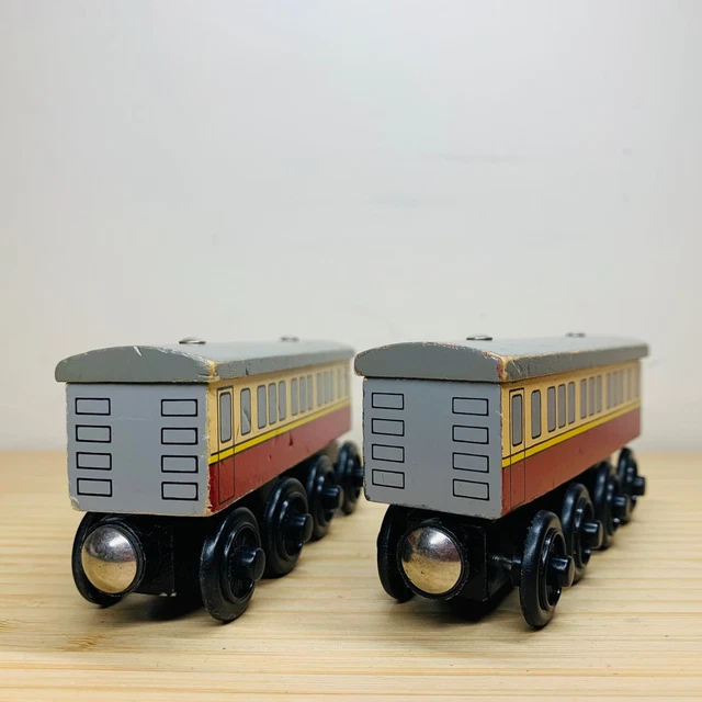 EXPRESS COACHES - Thomas The Tank Engine & Friends Wooden Railway ...