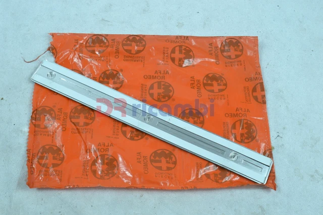 LOGO ORRNEMENT ÉCRIT Plaque Arrière ALFA ROMEO Alfasud 1.3 - DR1619 EUR ...