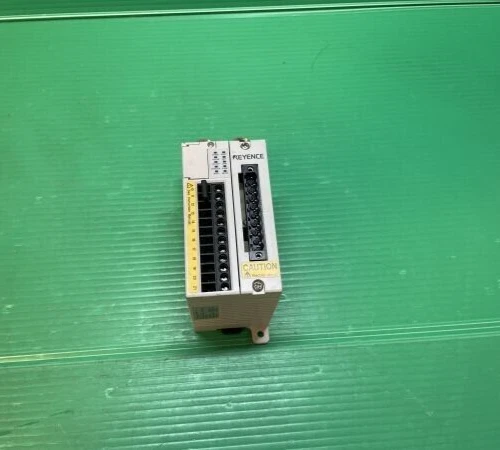 KEYENCE SL-T11R RELAY Interface Relay Terminal industrial equipment ...
