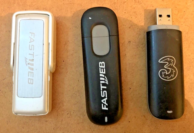 LOTTO DI 3 Chiavetta modem Internet Usb due Fastweb una Tre EUR 15,00 ...