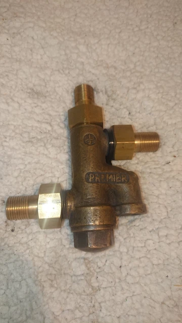 LIVE STEAM ENGINE Injector Railway Traction Engine Premier 1/2 Inch £ ...