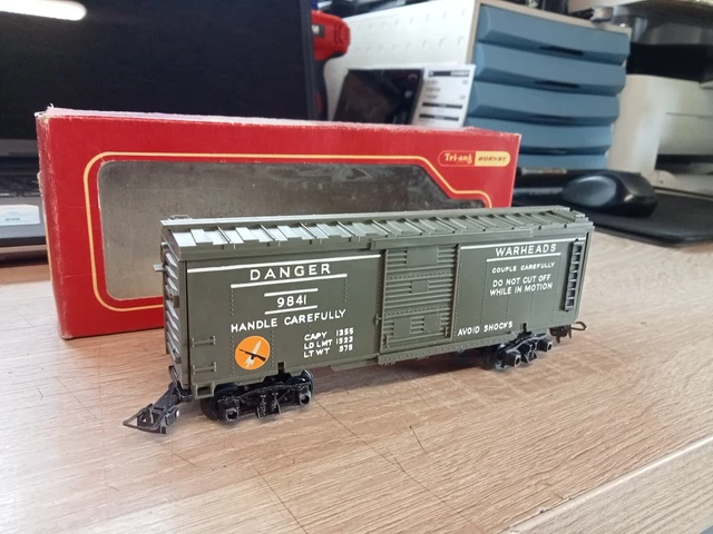 TRAIN WAGON TRIANG Hornby R249 Wagon Explosif EUR 32,00 - PicClick FR