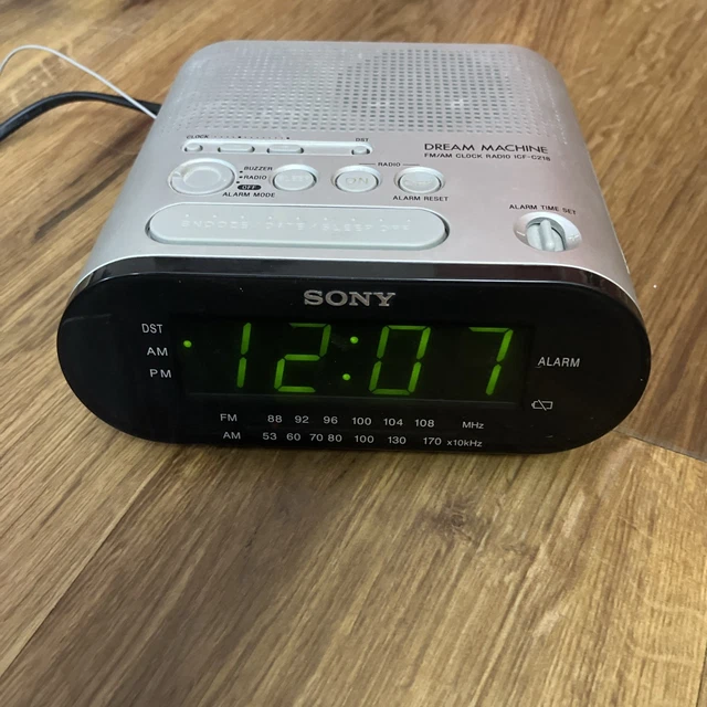 SONY DREAM MACHINE Digital Display Alarm Clock Radio FM/AM ICF-C218 ...