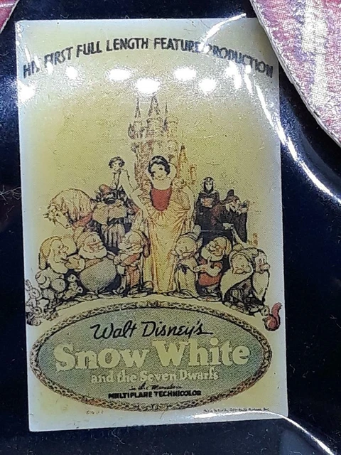 DISNEY MOVIE POSTER Snow White 7 Dwarfs Magical Moments Pin NEW RARE £ ...