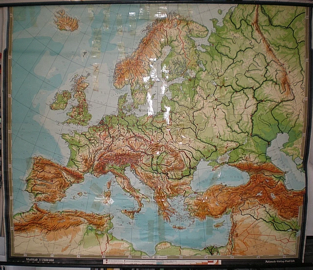 OLD SCHOOL WALL map Europe map 208x174 ~1954 vintage europe school wall ...