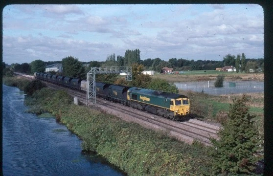 ORIGINAL 35MM colour Slide Class 66, 66544 at Crowle in 2009 £2.99 ...