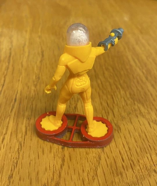 BRITAINS DEETAIL SPACE Toys Star System Stargard with pistol action ...
