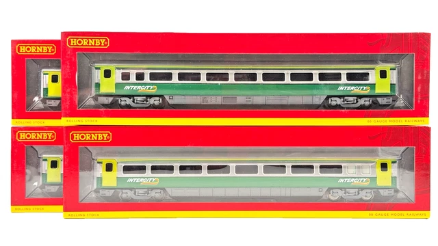 HORNBY/CHRIS DYER OO Gauge - Ie Irish Intercity Silver/Green Mk4 ...