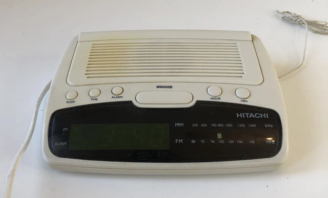 VINTAGE HITACHI RADIO and Alarm Clock Model KC 08 Retro £9.99 - PicClick UK