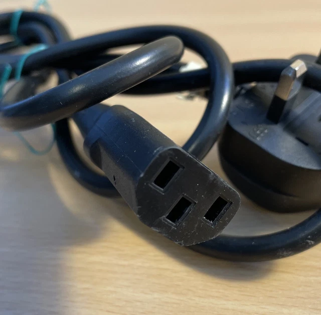 POWER CORD UK Plug to IEC Cable (PC Mains Kettle Lead) C13 2m Leoni S £ ...