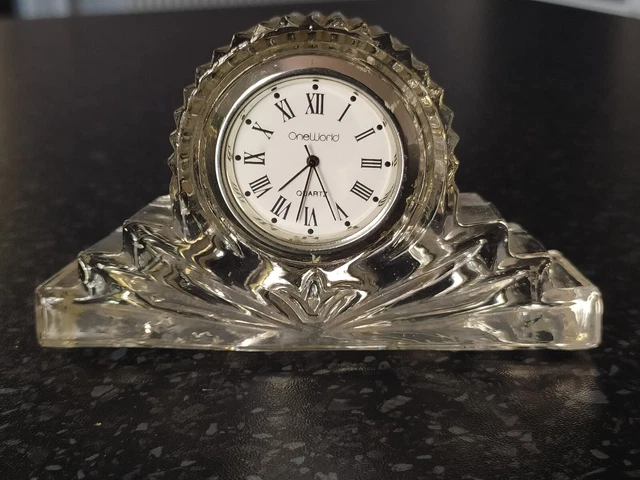 ONE WORLD WORKING Glass Crystal?? Miniature Mantel Clock Vintage £14.99 ...
