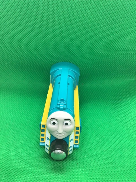 THOMAS THE TANK Engine Connor Metal Magnetic Couplings EX Used ...