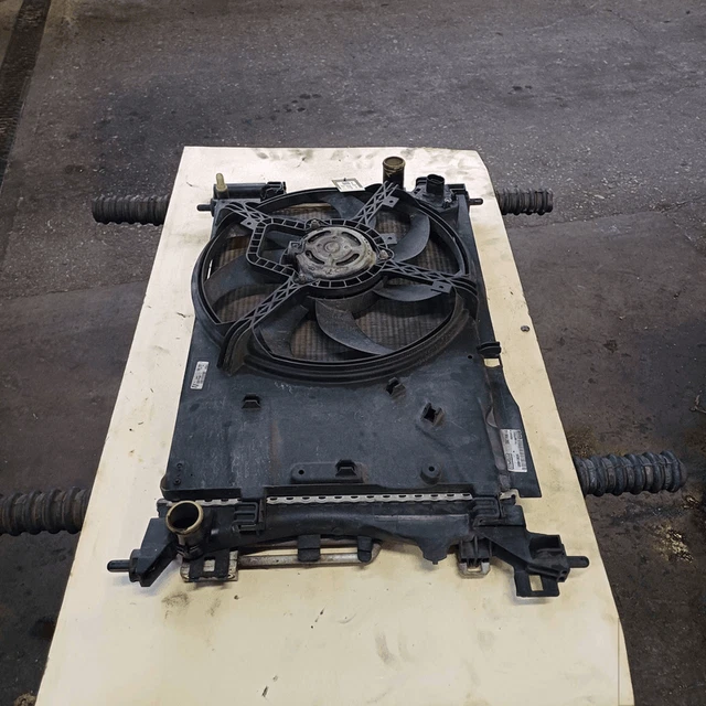 55700447 RADIATEUR DE chauffage pour FIAT GRANDE PUNTO (3X) 1.4 S&S Ber ...