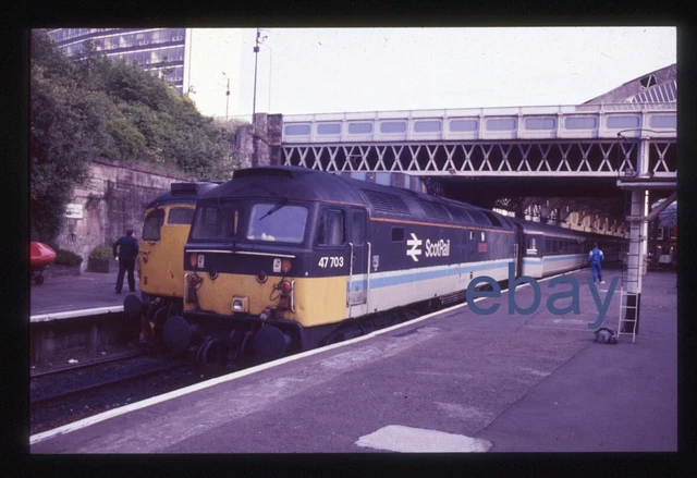 ORIGINAL 35MM slide -Class 47/7 - 47703 at Glasgow Queen St - 7.89. £3. ...