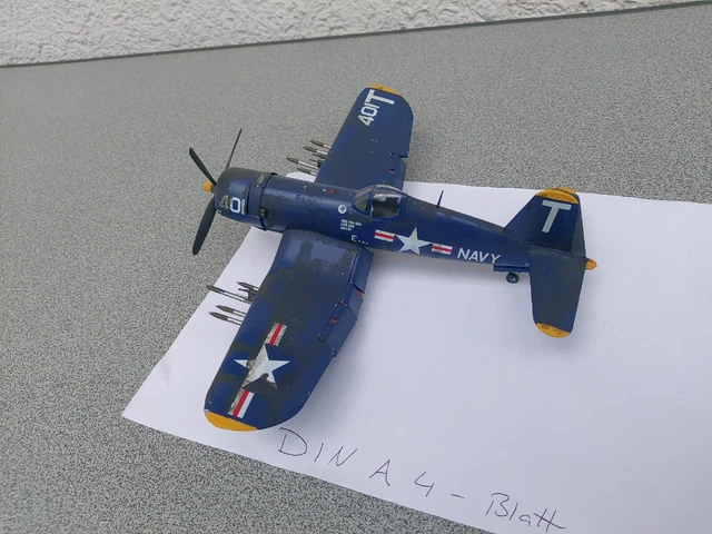 REVELL VOUGHT F4U-5 Corsair 1:48, Gebaut Und Dezent Gealtert EUR 19,99 ...