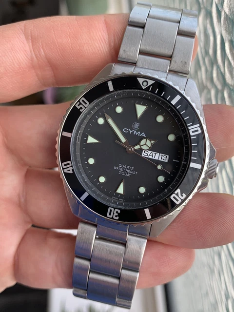 SALE! COOL VINTAGE Cyma Quartz Mens Diver Watch Swiss 42mm Steel ETA ...