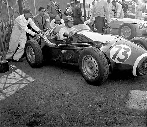 REG PARNELL IN His Connaught Old Motor Racing Photo EUR 6,54 - PicClick FR
