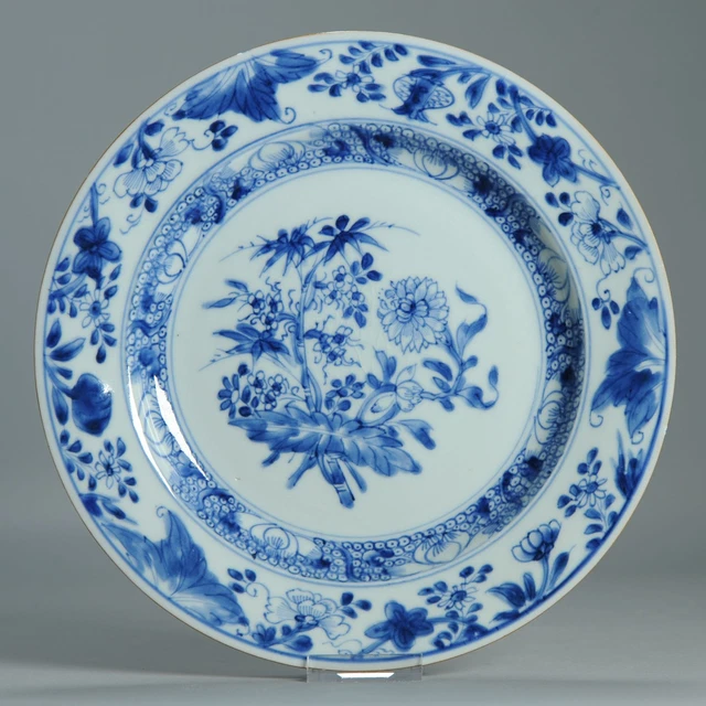 A CHINESE EXPORT Porcelain Blue White Dish Flowers 18C Qing Period £592 ...
