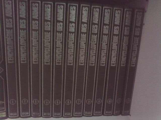 EDITIONS ATLAS.L ENCYCLOPEDIE des armes EUR 80,00 - PicClick FR
