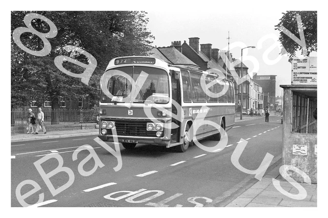 BUS PHOTOGRAPH MIDLAND RED SOUTH NBC JOX 462P [462] Morecambe '82 £1.60 ...