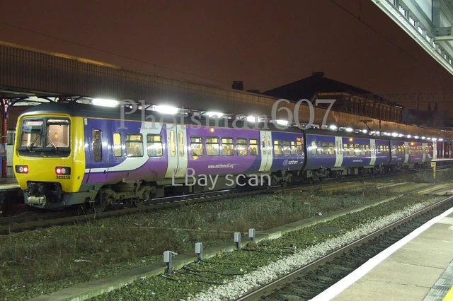 CLASS 323 323238, 3 car EMU, in Northern at Stockport, night shot £0.75 ...