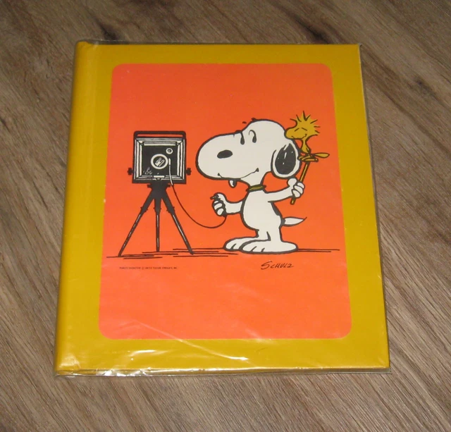 HALLMARK PHOTO ALBUM Charlie Brown Peanuts SNOOPY Charles M Schulz $35. ... HALLMARK PHOTO ALBUM Charlie Brown Peanuts SNOOPY Charles M Schulz $35. ...