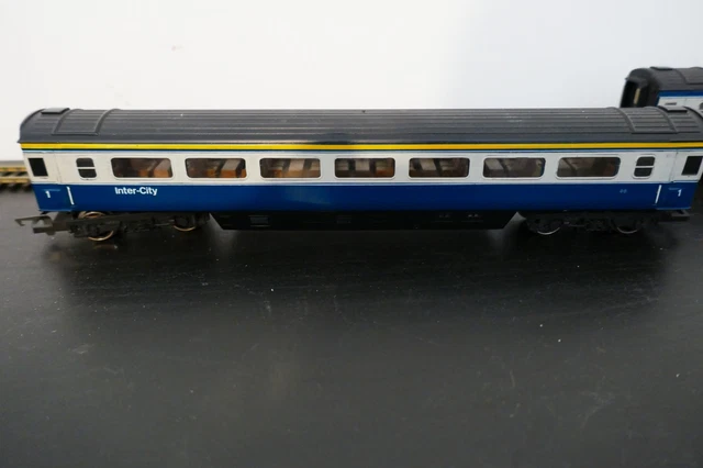HORNBY 1980'S INTERCITY 125 - 2 coaches (1st & 2nd) £16.15 - PicClick UK