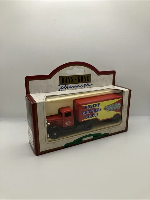 DAYS GONE ROBERT Brothers Circus 1935 Ford 3 Ton Articulated Truck ...