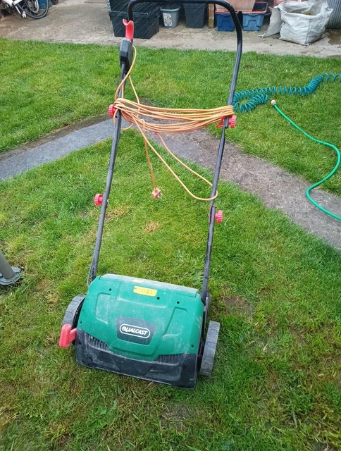 QUALCAST LAWN RAKER and Scarifier YT6702 Used £49.99 - PicClick UK