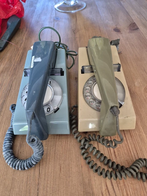2 X GPO Vintage 722 Trimphones Rotary Dial Circa 1960/70s Untested £21. ...