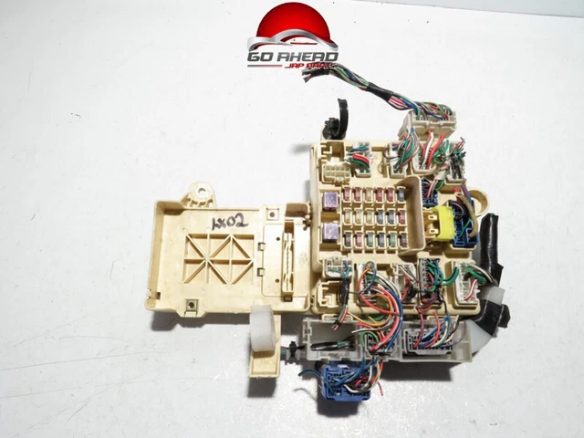 LEXUS IS200 IS300 99-05 Interior Fuse Relay Box Body Control Bcm (Lx/02 ...