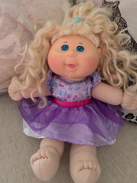 Cabbage Patch Doll Blue Eye Blond Hair Beautiful Fab Condition £150