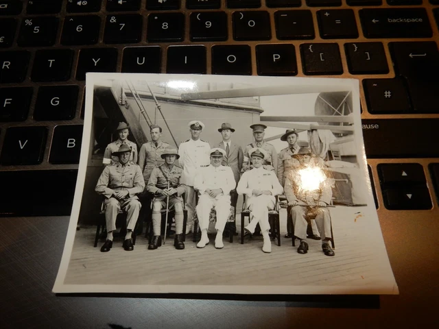 WW2 AUSTRALIAN ARMY AND NAVAL ? OFFICERS POSE PHOTOGRAPH 100/75 mm £30. ...