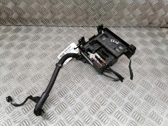 FORD FOCUS ACTIVE Fuse Relay Battery Junction Box Jx6T-14A094-Ae Mk4 ...