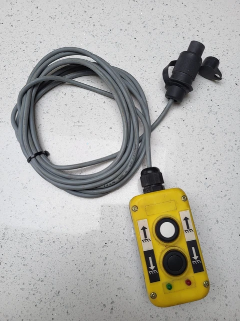 IFOR WILLIAMS CONTROLLER and lead for a tipping trailer £45.00 ...