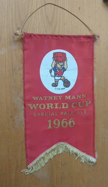 ORIGINAL 1966 WORLD CUP WILLIE ENGLAND FOOTBALL PENNANT WATNEY MANN ...