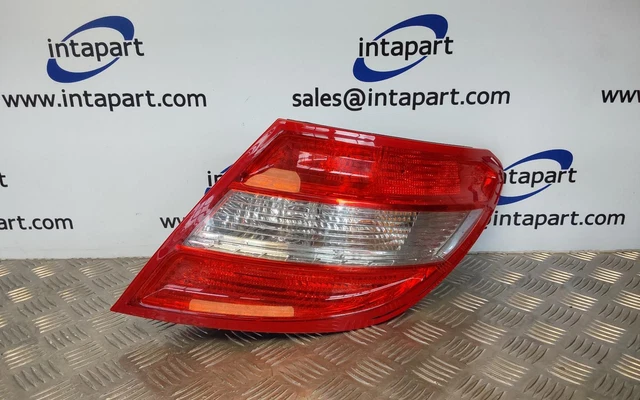 RIGHT TAILLIGHT MERCEDES C Class W204 2011 A2048200264 £46.20 - PicClick UK
