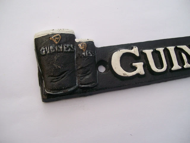 VINTAGE DESIGN PETITE Glasses Guinness Sign Post Arrow Hand Painted ...