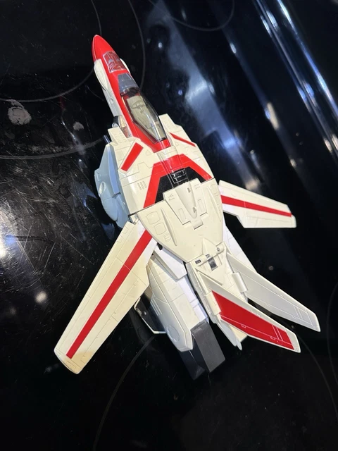 BANDAI TRANSFORMERS G1 Jetfire Autobot Action Fighter Jet Incomplete ...