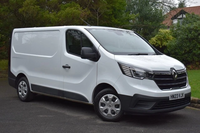 2023 RENAULT TRAFIC 2.0 dCi Blue SL28 Business Panel Van 5dr Diesel ...