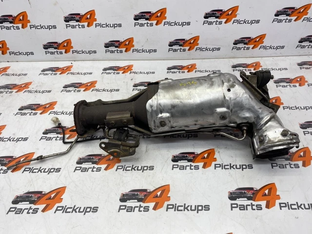 NISSAN NAVARA D40 Diesel particulate filter part number B08025X30A 2010 ...