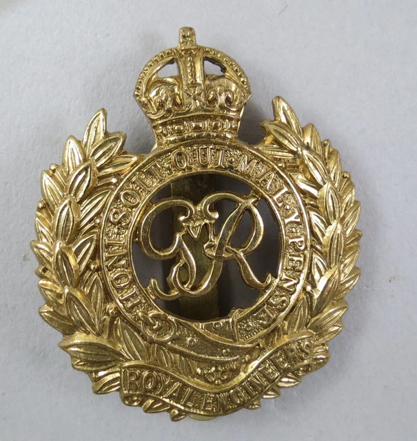 MILITARY BRASS CAP Badge The Royal Engineers George VI British Army £5. ...