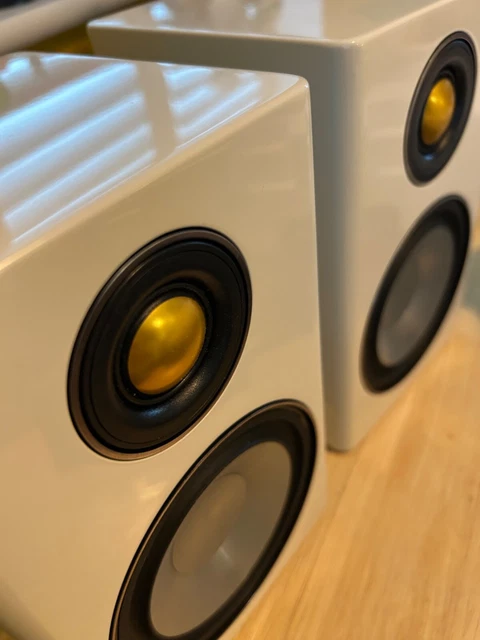 MONITOR AUDIO SPEAKERS Radius 90 HD White Pair / Includes MA R90HD Wall ...