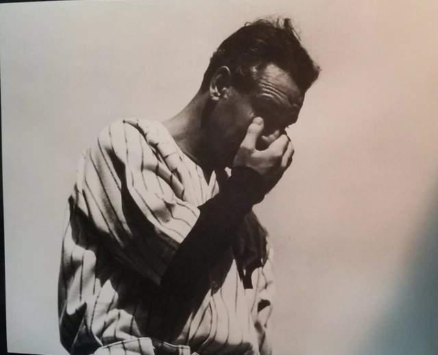 LOU GEHRIG 8X10 Photo Farewell Speech NY Yankees 7 00 PicClick lou-gehrig-8x10-photo-farewell-speech-ny-yankees-7-00-picclick
