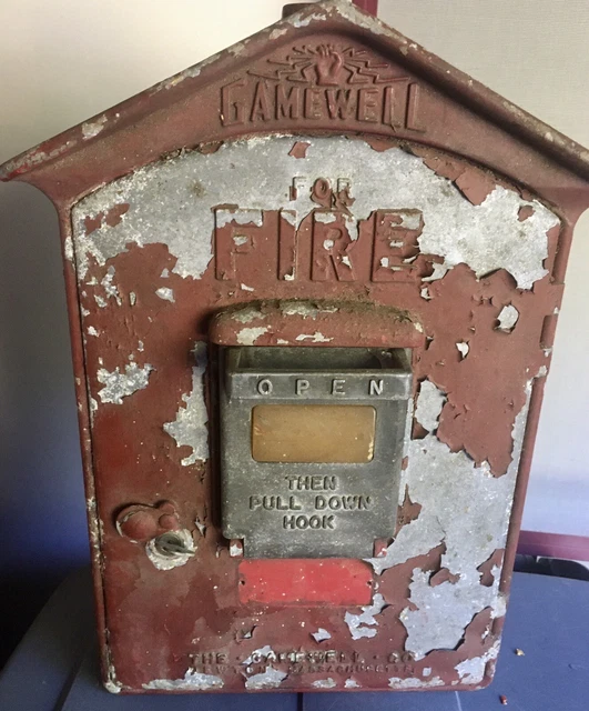ANTIQUE GAMEWELL FIRE Alarm Box NOT RESTORED with Key Newton ...