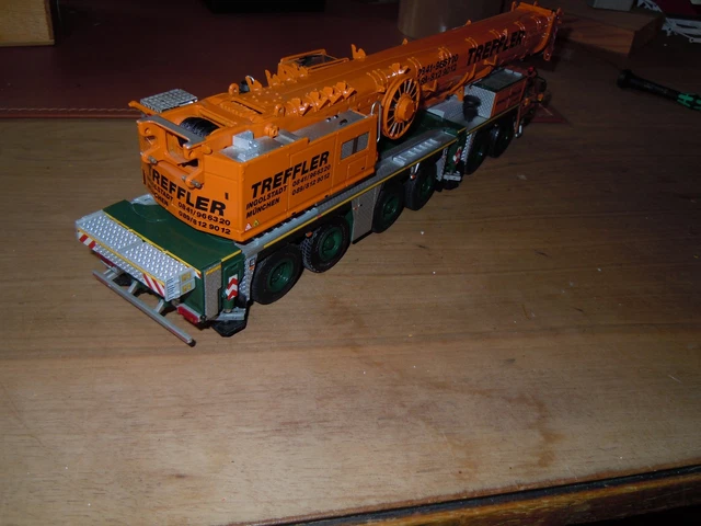 TADANO FAUN TREFFLER ATF400G-6 Mobilkran mit Wippspitze WSI 1:50 Modell ...
